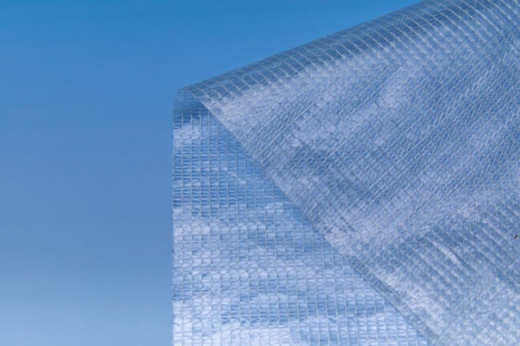 Highly Transparent Energy Saving Insulation Screens – Panda Sunshade